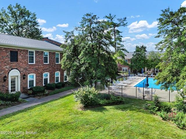 255 Salisbury Sq Apt 101, Louisville, KY 40207