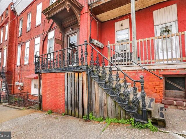 255 Sunbury Street