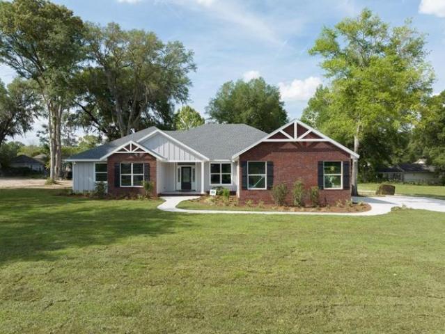 255 SW Pinehurst Dr, Lake City, FL 32024