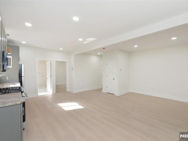 255 Rea Avenue