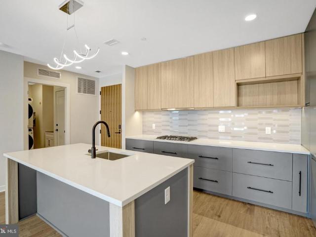 255 W Falls Station Boulevard # 510