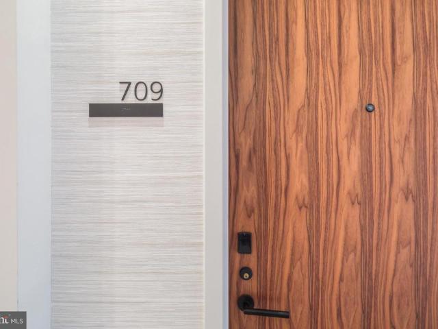 255 W. Falls Station Boulevard # 709