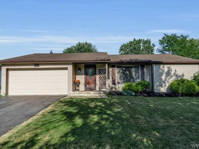 255 Warner Rd, Lancaster, NY 14086