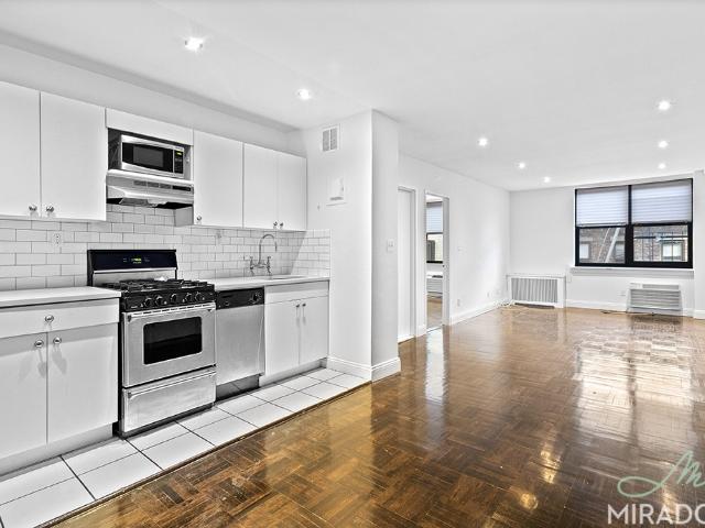 255 West 14th Street, New York, NY
