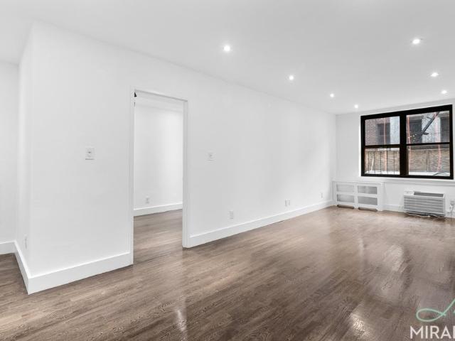 255 West 14th Street, New York, NY
