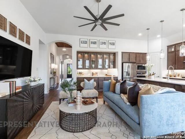 255 White Oak