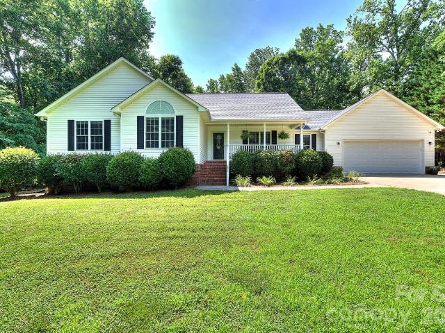 255 Tanager Drive