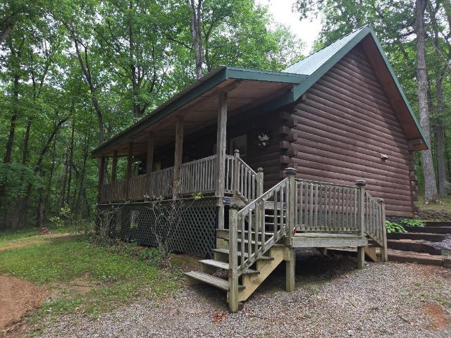 255 Thorn Lane