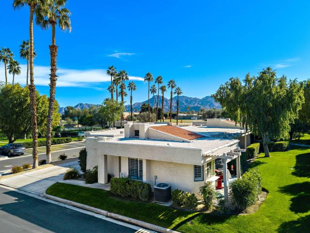 255 Vía Rengo, Palm Desert, CA 92260 | MLS #219148