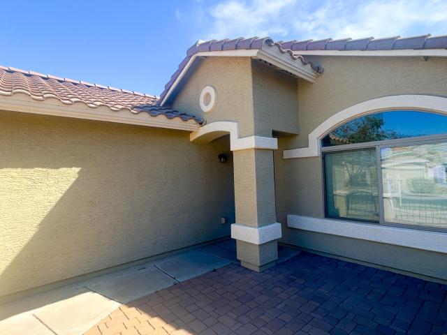 25645 W Dunlap Road