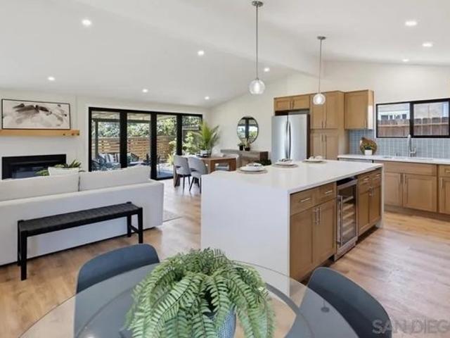 2564 Marathon Dr, San Diego, CA 92123