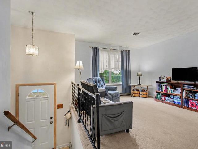 2564 Mindi Drive