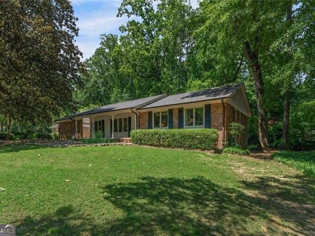 2564 Lake Flair Cir NE, Atlanta, GA 30345