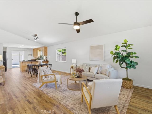 2565 Mariposa Avenue