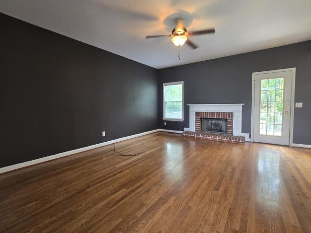 2565 Milton Ln