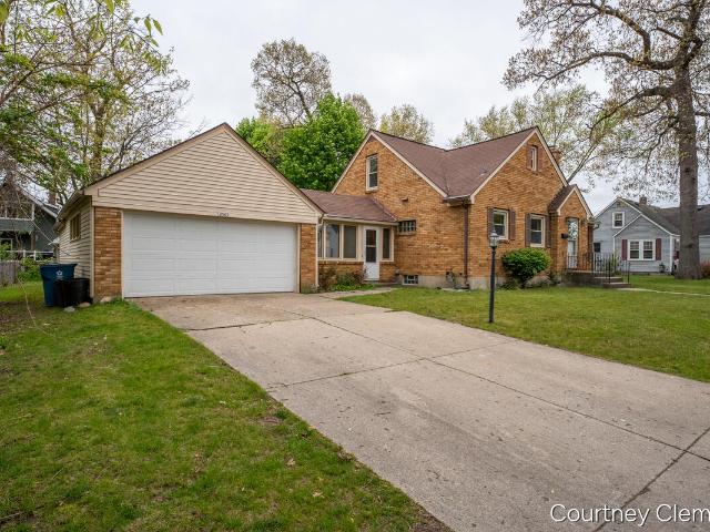 2565 Cherrywood Court