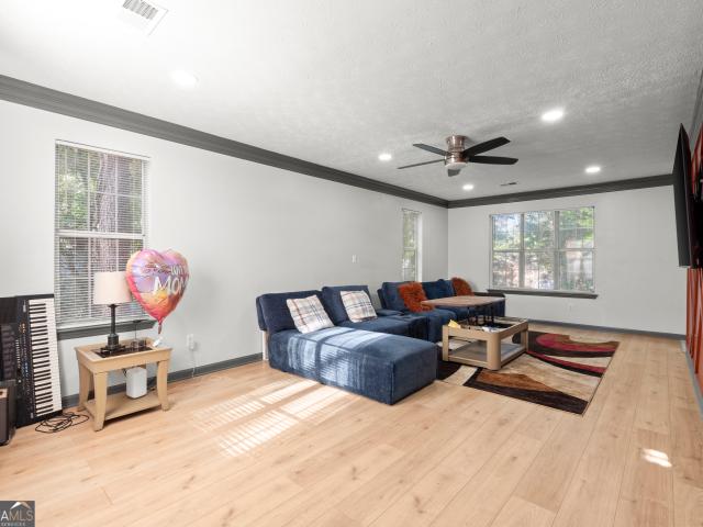 2565 Cloud Lane