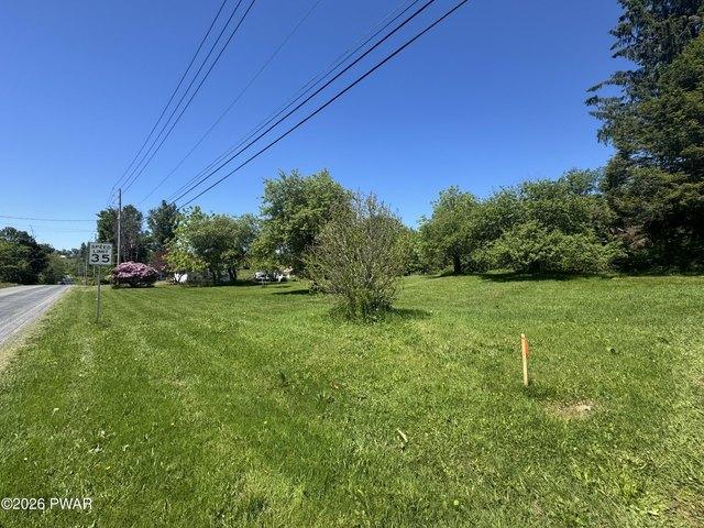 2565 Easton Tpke, Waymart, PA 18472