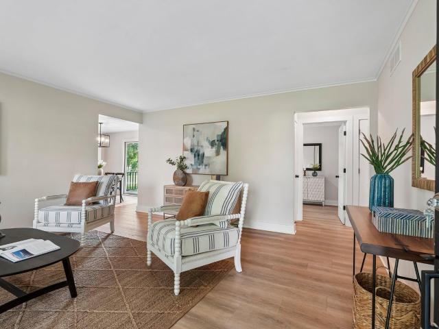 2565 El Rancho Dr