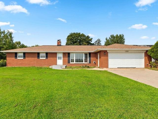 2565 S Pine Tree Rd, De Pere, WI 54115