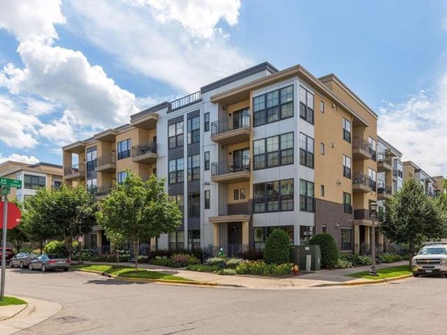 2566 Ellis Ave Apt 416, Saint Paul, MN 55114
