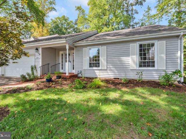 2566 Glen Cv