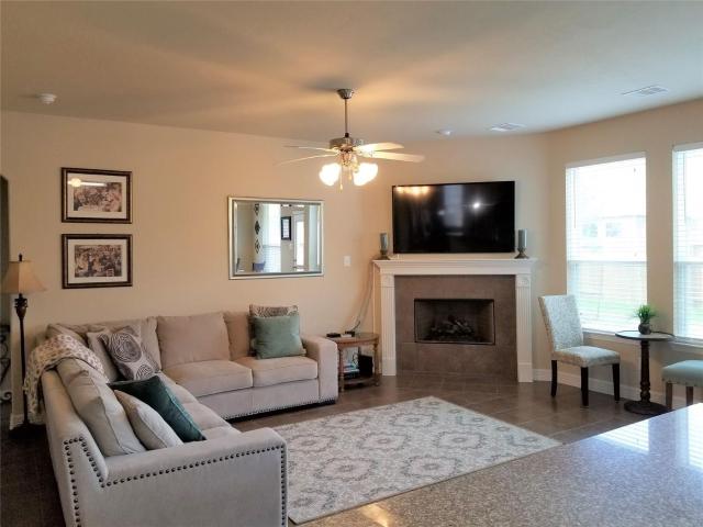 2566 Riverway Drive, Conroe, US, TX