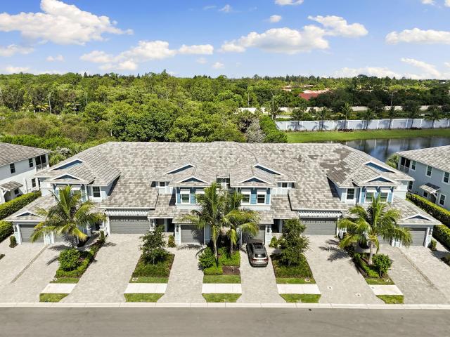 2567 Seychelles Dr, Unit 207, Naples, FL 34112 | MLS #2261