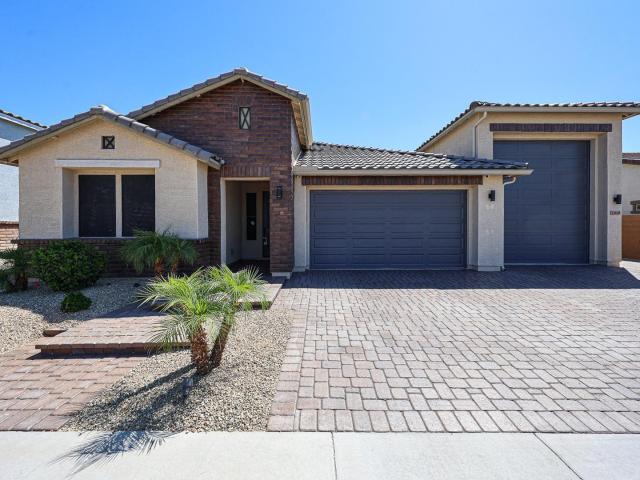 25689 N 140th Lane