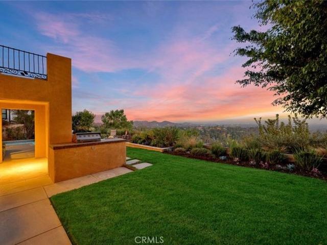 2568 N San Miguel Dr, Orange, CA 92867