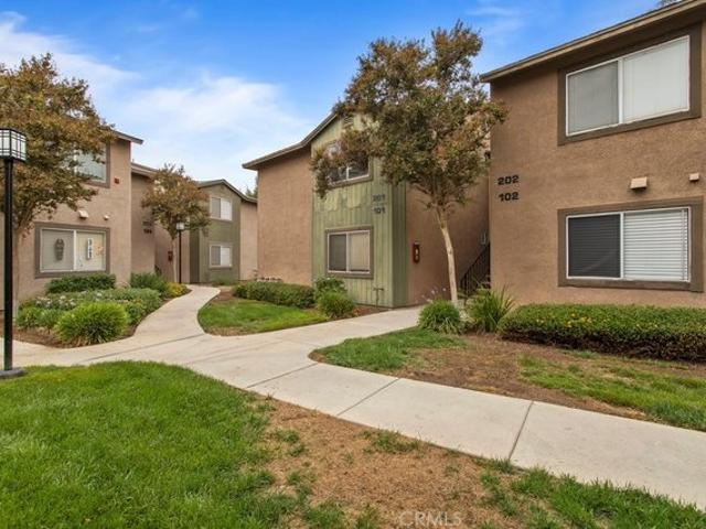 2568 Avenida Del Vista Apt 201, Corona, CA 92882
