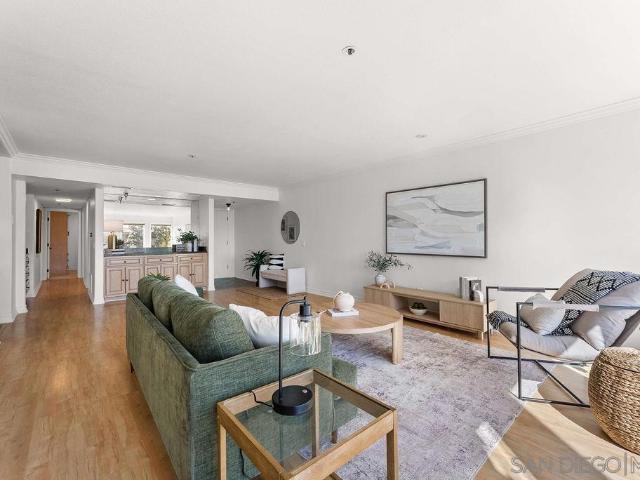 2568 Albatross St 5G