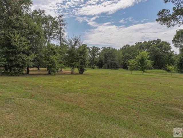 2568 County Road 4234, DeKalb, TX 75559