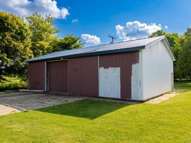 2568 Valentine Road