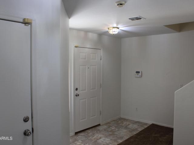 2568 W Tanner Ranch Road