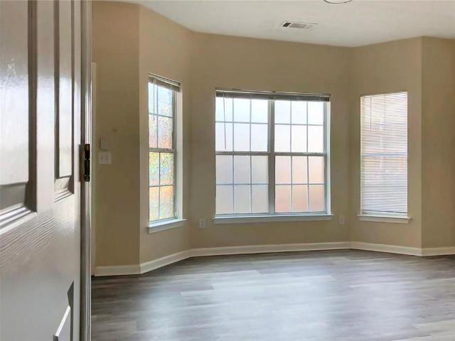 2568 Walden Lake Dr, Decatur, GA 30035 | MLS #7705