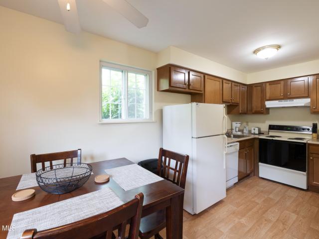 2568 Western Avenue # A KR
