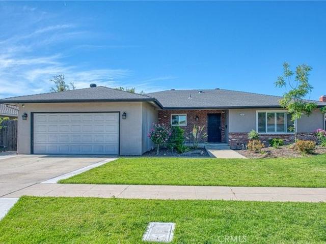 2569 E Los Altos Ave, Fresno, CA 93710