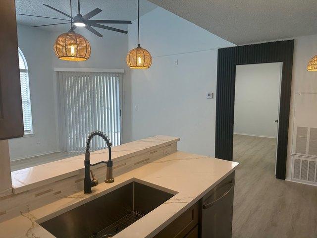 2569 Grassy Point Dr Unit 303, Lake Mary, FL 32746