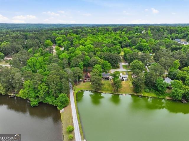 2569 Lake Capri Drive