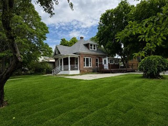 2569 S Green St, Salt Lake City, UT 84106