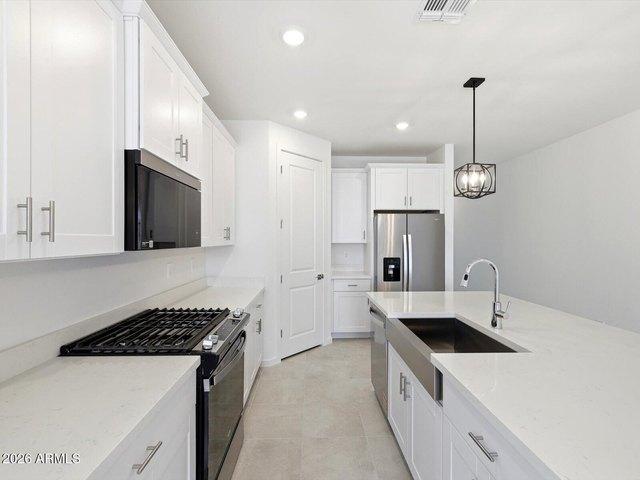 25601 N 157th Ln, Surprise, AZ 85387
