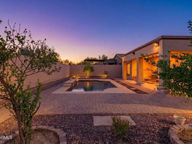 25609 N 55th Dr, Phoenix, AZ 85083