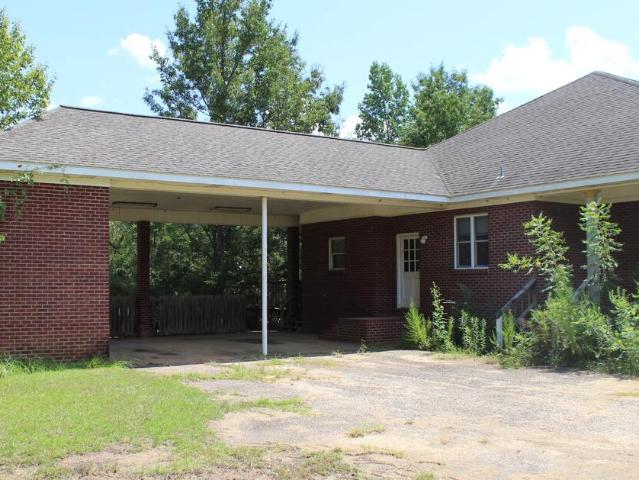 2560 N County Road 9