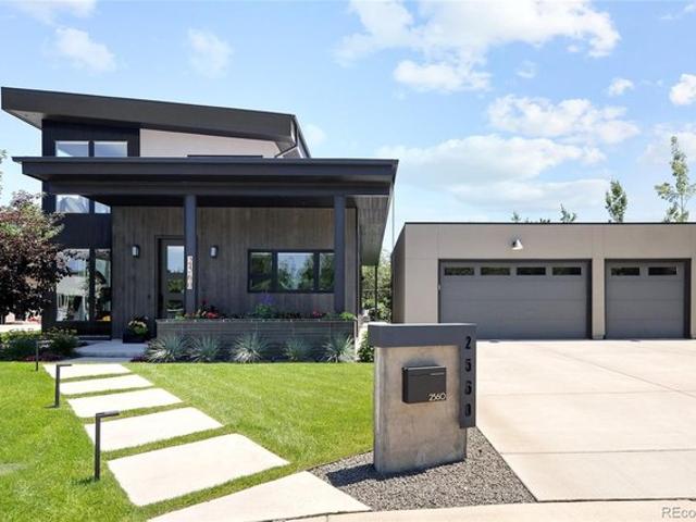 2560 Newcombe Way, Lakewood, CO 80215