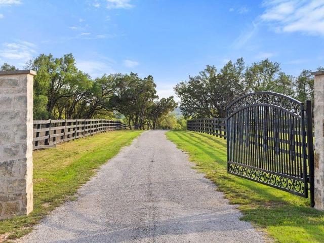 2560 Bell Springs Rd