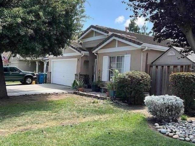 2560 Glenview Drive