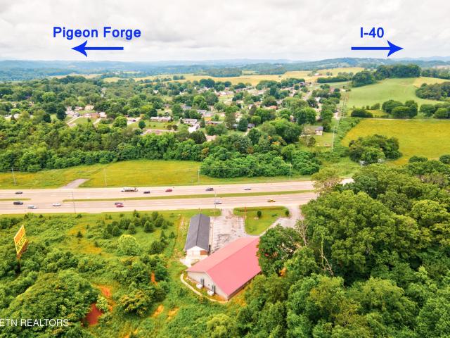 2560 Winfield Dunn Pkwy