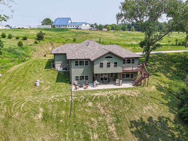 25619 th Ave, Delhi, IA 52223