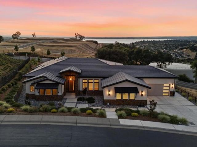 2561 Capetanios Dr, El Dorado Hills, CA 95762